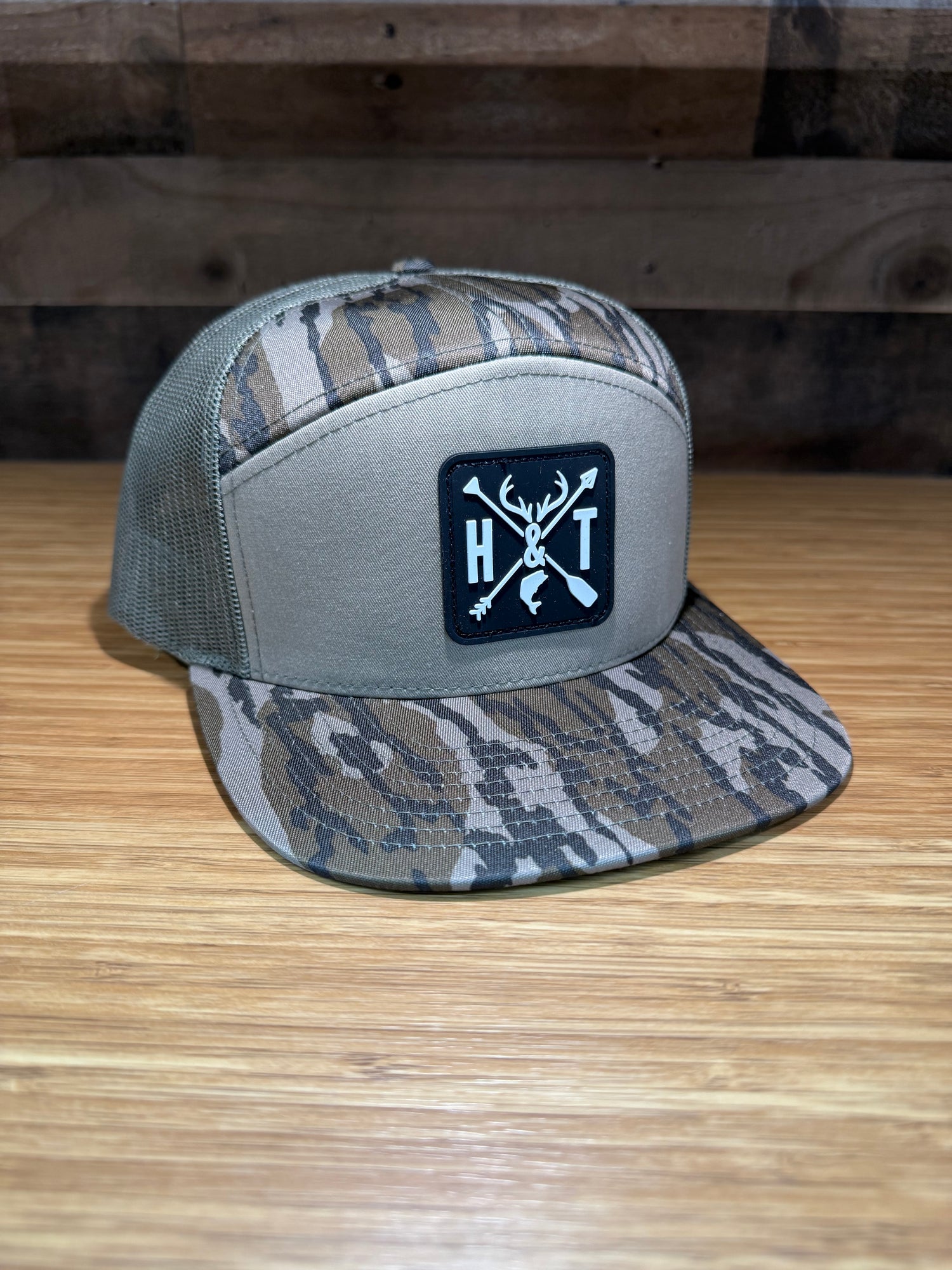 Fish & Game - 7 Panel Flat Bill Hat – Hooked & Tagged, Inc.